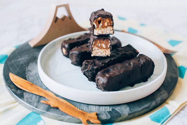 Vegan Snickers (No-bake, Gluten-free, Raw) - The Floral Vegan